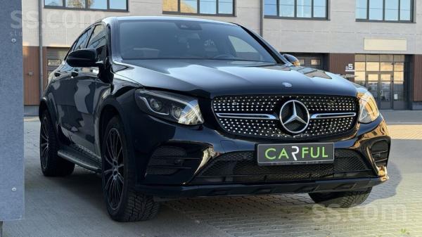 Black Mercedes-Benz GLC 220 2016 in Riga, with an engine capacity of 2.20 L and mileage of 102 thousand km for 25000 €, photo 3 on AUTOMOTO.COM.LV