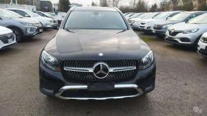 Black Mercedes-Benz GLC 220 2017 in Panevezys, with an engine capacity of 2.14 L and mileage of 173 thousand km for 19500 €, photo 4 on AUTOMOTO.COM.LV