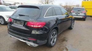Black Mercedes-Benz GLC 220 2017 in Panevezys, with an engine capacity of 2.14 L and mileage of 173 thousand km for 19500 €, photo 9 on AUTOMOTO.COM.LV