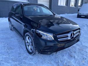 Black Mercedes-Benz GLC 220 2018 in Taurage, with an engine capacity of 2.14 L and mileage of 301 thousand km for 9200 €, photo 3 on AUTOMOTO.COM.LV