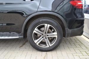 Melns Mercedes-Benz GLC 220 2018 Viļņa, ar dzinēja tilpumu 2.14 L un nobraukumu 195 tūkst. km par 16900 €, foto 10 vietnē AUTOMOTO.COM.LV
