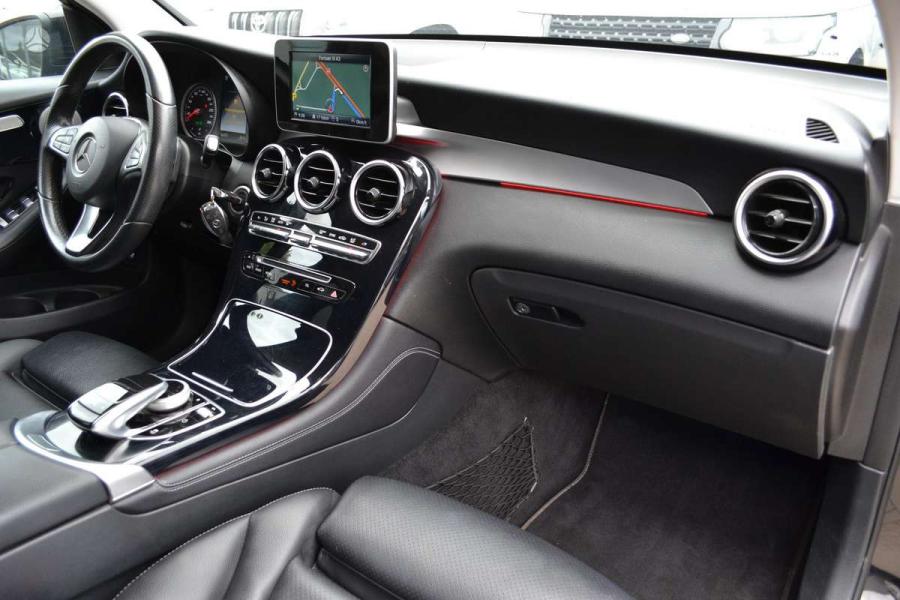 Melns Mercedes-Benz GLC 220 2018 Viļņa, ar dzinēja tilpumu 2.14 L un nobraukumu 195 tūkst. km par 16900 €, foto 22 vietnē AUTOMOTO.COM.LV