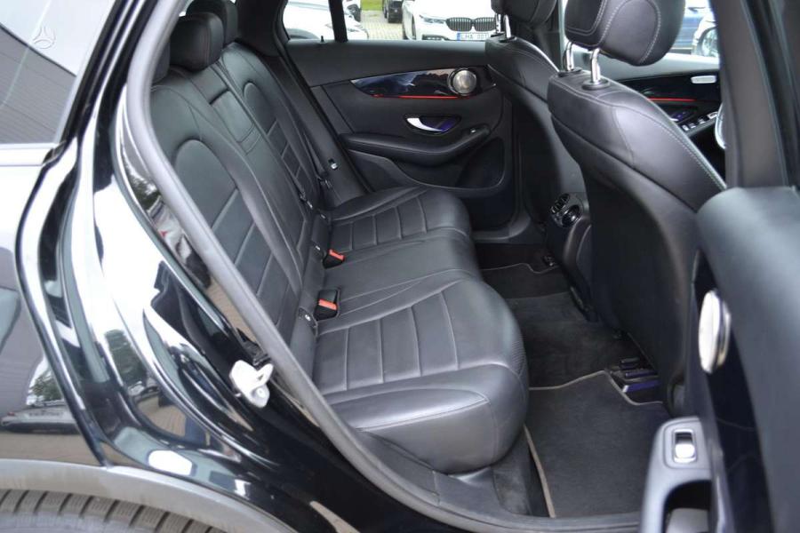 Melns Mercedes-Benz GLC 220 2018 Viļņa, ar dzinēja tilpumu 2.14 L un nobraukumu 195 tūkst. km par 16900 €, foto 26 vietnē AUTOMOTO.COM.LV