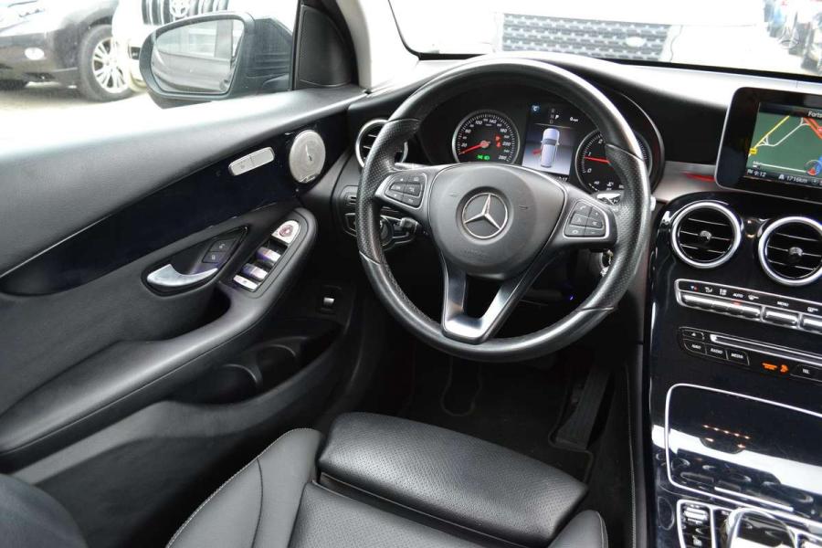 Melns Mercedes-Benz GLC 220 2018 Viļņa, ar dzinēja tilpumu 2.14 L un nobraukumu 195 tūkst. km par 16900 €, foto 38 vietnē AUTOMOTO.COM.LV