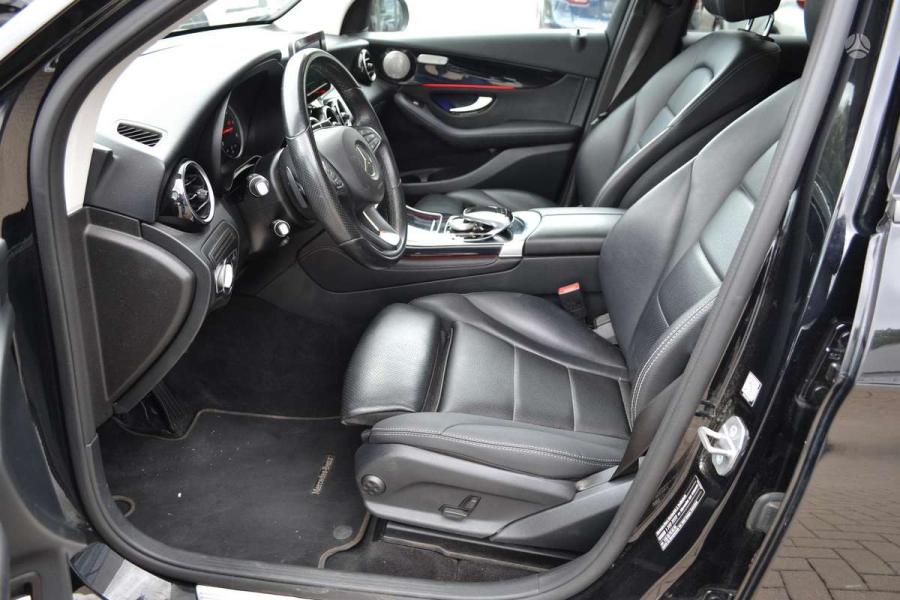 Melns Mercedes-Benz GLC 220 2018 Viļņa, ar dzinēja tilpumu 2.14 L un nobraukumu 195 tūkst. km par 16900 €, foto 43 vietnē AUTOMOTO.COM.LV