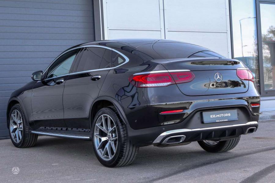 Black Mercedes-Benz GLC 220 2019 in Kaunas, with an engine capacity of 1.95 L and mileage of 182 thousand km for 32999 €, photo 10 on AUTOMOTO.COM.LV