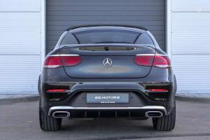 Black Mercedes-Benz GLC 220 2019 in Kaunas, with an engine capacity of 1.95 L and mileage of 182 thousand km for 32999 €, photo 11 on AUTOMOTO.COM.LV