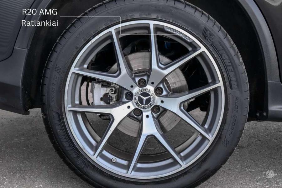 Black Mercedes-Benz GLC 220 2019 in Kaunas, with an engine capacity of 1.95 L and mileage of 182 thousand km for 32999 €, photo 22 on AUTOMOTO.COM.LV