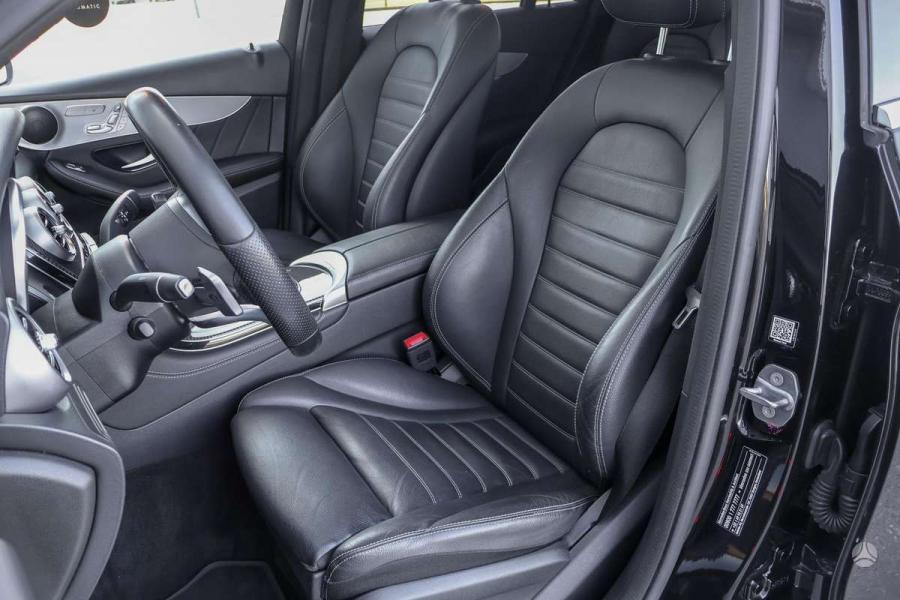 Black Mercedes-Benz GLC 220 2019 in Kaunas, with an engine capacity of 1.95 L and mileage of 182 thousand km for 32999 €, photo 24 on AUTOMOTO.COM.LV