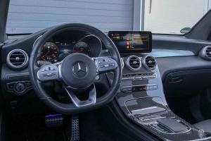 Black Mercedes-Benz GLC 220 2019 in Kaunas, with an engine capacity of 1.95 L and mileage of 182 thousand km for 32999 €, photo 26 on AUTOMOTO.COM.LV