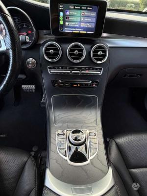 Melns Mercedes-Benz GLC 220 2019 Kauņa, ar dzinēja tilpumu 2.14 L un nobraukumu 163 tūkst. km par 28000 €, foto 8 vietnē AUTOMOTO.COM.LV