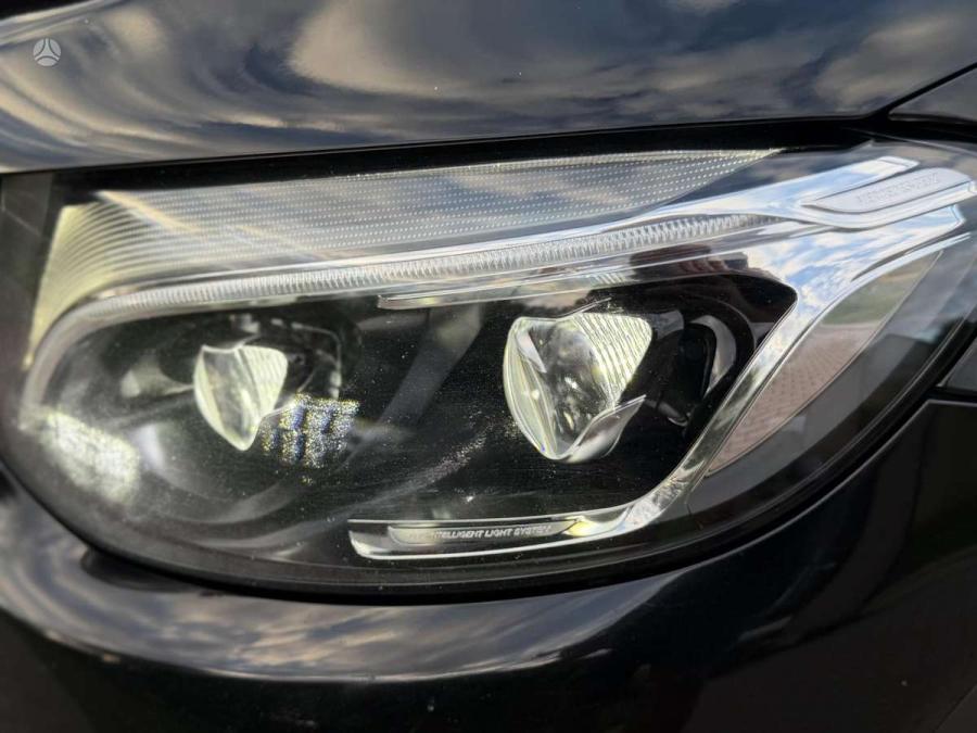 Melns Mercedes-Benz GLC 220 2019 Kauņa, ar dzinēja tilpumu 2.14 L un nobraukumu 163 tūkst. km par 28000 €, foto 16 vietnē AUTOMOTO.COM.LV