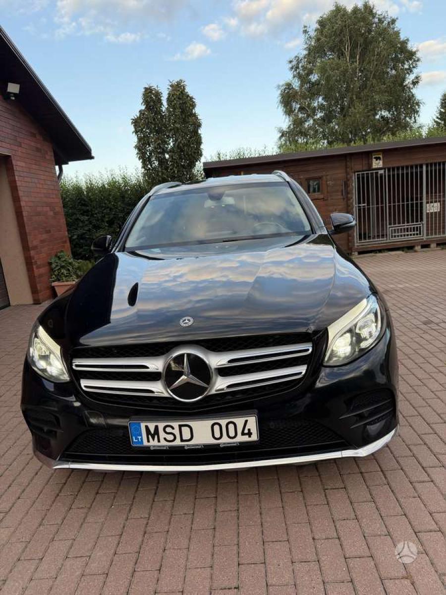 Melns Mercedes-Benz GLC 220 2019 Kauņa, ar dzinēja tilpumu 2.14 L un nobraukumu 163 tūkst. km par 28000 €, foto 20 vietnē AUTOMOTO.COM.LV