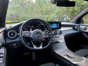 Melns Mercedes-Benz GLC 220 2019 Viļņa, ar dzinēja tilpumu 1.95 L un nobraukumu 159 tūkst. km par 28500 €, foto 16 vietnē AUTOMOTO.COM.LV