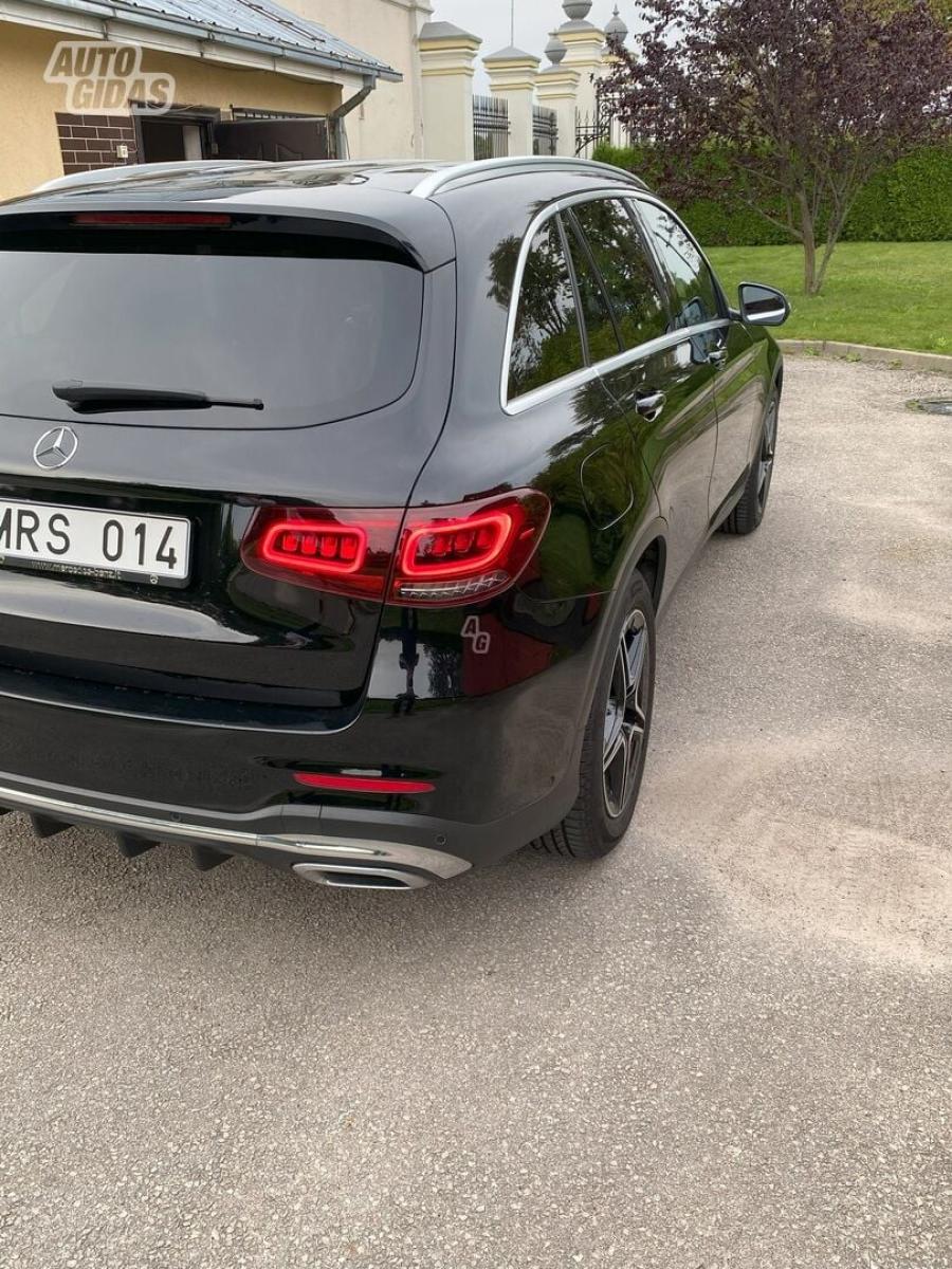 Melns Mercedes-Benz GLC 220 2020 Kauņa, ar dzinēja tilpumu 2.00 L un nobraukumu 177 tūkst. km par 29000 €, foto 5 vietnē AUTOMOTO.COM.LV