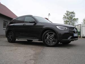 Melns Mercedes-Benz GLC 220 2021 Sigulda, ar dzinēja tilpumu 2.00 L un nobraukumu 177 tūkst. km par 33450 €, foto 3 vietnē AUTOMOTO.COM.LV