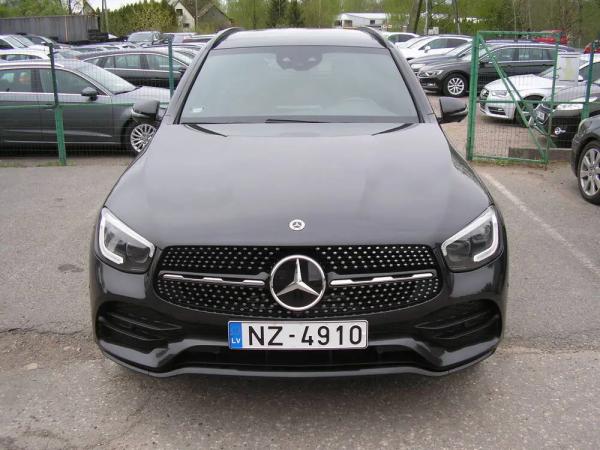 Melns Mercedes-Benz GLC 220 2021 Sigulda, ar dzinēja tilpumu 2.00 L un nobraukumu 177 tūkst. km par 33450 €, foto 5 vietnē AUTOMOTO.COM.LV