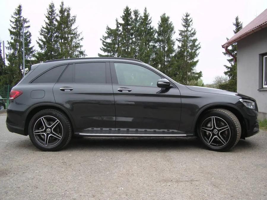 Melns Mercedes-Benz GLC 220 2021 Sigulda, ar dzinēja tilpumu 2.00 L un nobraukumu 177 tūkst. km par 33450 €, foto 8 vietnē AUTOMOTO.COM.LV