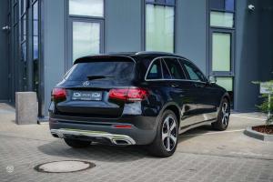 Melns Mercedes-Benz GLC 220 2021 Kauņa, ar dzinēja tilpumu 1.95 L un nobraukumu 189 tūkst. km par 26450 €, foto 13 vietnē AUTOMOTO.COM.LV