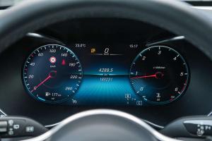 Melns Mercedes-Benz GLC 220 2021 Kauņa, ar dzinēja tilpumu 1.95 L un nobraukumu 189 tūkst. km par 26450 €, foto 25 vietnē AUTOMOTO.COM.LV