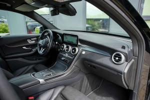 Melns Mercedes-Benz GLC 220 2021 Kauņa, ar dzinēja tilpumu 1.95 L un nobraukumu 189 tūkst. km par 26450 €, foto 37 vietnē AUTOMOTO.COM.LV