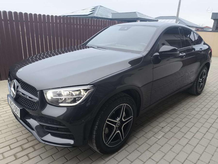 Melns Mercedes-Benz GLC 220 2022 Šauļi, ar dzinēja tilpumu 2.20 L un nobraukumu 146 tūkst. km par 33900 €, foto 3 vietnē AUTOMOTO.COM.LV