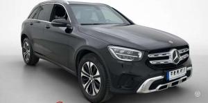 Черный Мерседес ГЛЦ 220 2022 в Вильнюс, объемом двигателя 1.95 л и пробегом 68 тыс. км за 38500 €, фото 4 на AUTOMOTO.COM.LV