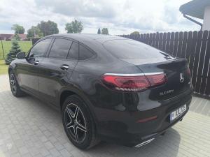 Melns Mercedes-Benz GLC 220 2022 Šauļi, ar dzinēja tilpumu 2.20 L un nobraukumu 150 tūkst. km par 33300 €, foto  vietnē AUTOMOTO.COM.LV