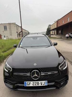 Melns Mercedes-Benz GLC 220 2022 Alīta, ar dzinēja tilpumu 1.95 L un nobraukumu 411 tūkst. km par 19900 €, foto 4 vietnē AUTOMOTO.COM.LV