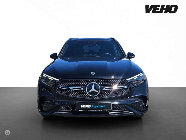 Black Mercedes-Benz GLC 220 2023 in Klaipeda, with an engine capacity of 1.99 L and mileage of 93 thousand km for 49900 €, photo 8 on AUTOMOTO.COM.LV