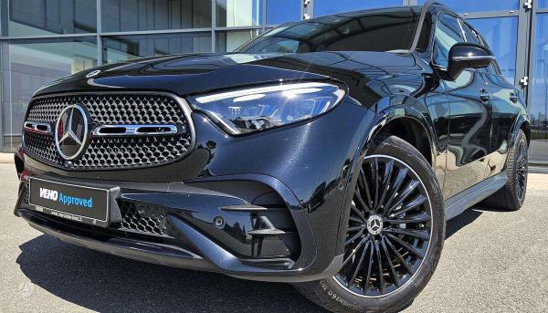 Black Mercedes-Benz GLC 220 2023 in Klaipeda, with an engine capacity of 1.99 L and mileage of 93 thousand km for 49900 €, photo 10 on AUTOMOTO.COM.LV