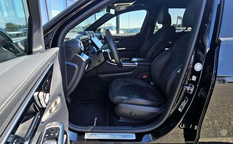 Black Mercedes-Benz GLC 220 2023 in Klaipeda, with an engine capacity of 1.99 L and mileage of 93 thousand km for 49900 €, photo 19 on AUTOMOTO.COM.LV