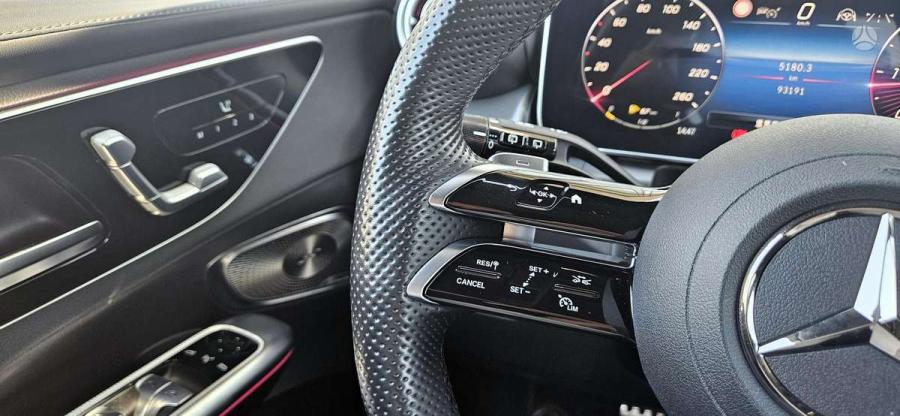Black Mercedes-Benz GLC 220 2023 in Klaipeda, with an engine capacity of 1.99 L and mileage of 93 thousand km for 49900 €, photo 31 on AUTOMOTO.COM.LV