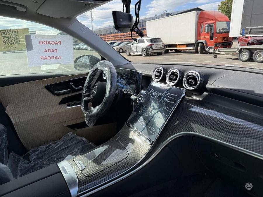 Melns Mercedes-Benz GLC 220 2024 Kauņa, ar dzinēja tilpumu 1.99 L un nobraukumu 0 tūkst. km par 10890 €, foto 12 vietnē AUTOMOTO.COM.LV