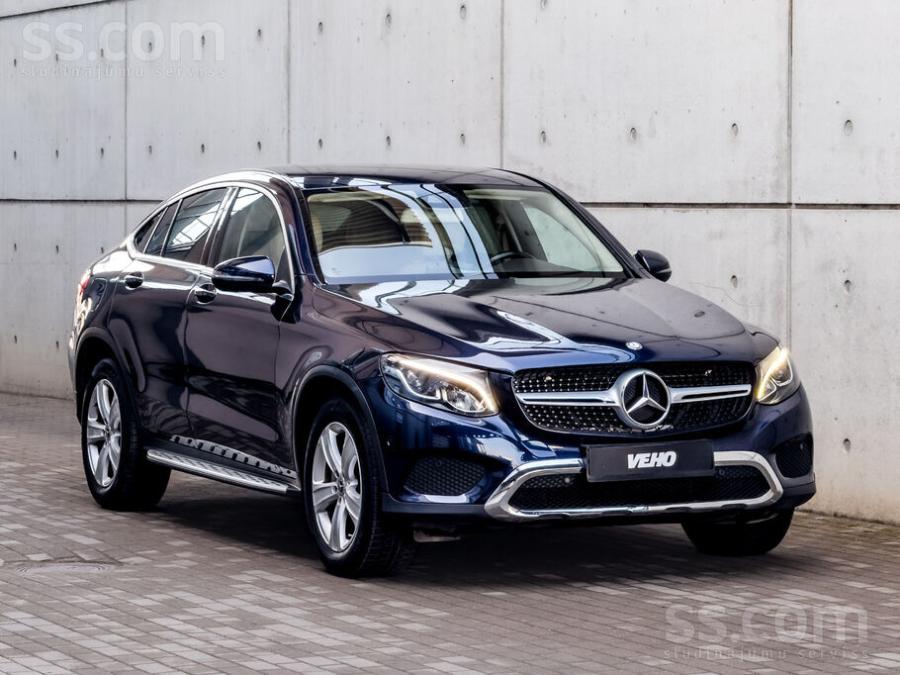 Blue Mercedes-Benz GLC 220 2017 in Riga, with an engine capacity of 2.20 L and mileage of 156 thousand km for 27500 €, photo 1 on AUTOMOTO.COM.LV