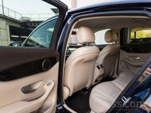 Blue Mercedes-Benz GLC 220 2017 in Riga, with an engine capacity of 2.20 L and mileage of 156 thousand km for 27500 €, photo 11 on AUTOMOTO.COM.LV