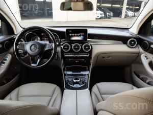 Blue Mercedes-Benz GLC 220 2017 in Riga, with an engine capacity of 2.20 L and mileage of 156 thousand km for 27500 €, photo 23 on AUTOMOTO.COM.LV