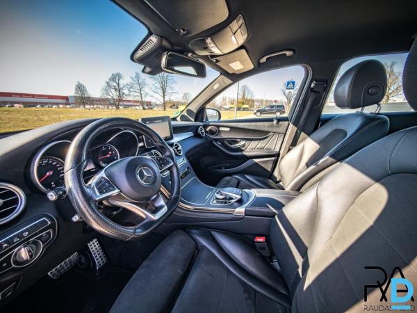 Zils Mercedes-Benz GLC 220 2017 Rīga, ar dzinēja tilpumu 2.20 L un nobraukumu 218 tūkst. km par 14990 €, foto 7 vietnē AUTOMOTO.COM.LV