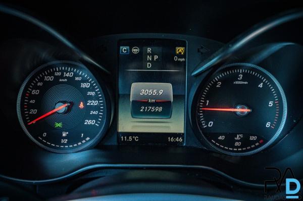 Zils Mercedes-Benz GLC 220 2017 Rīga, ar dzinēja tilpumu 2.20 L un nobraukumu 218 tūkst. km par 14990 €, foto 9 vietnē AUTOMOTO.COM.LV