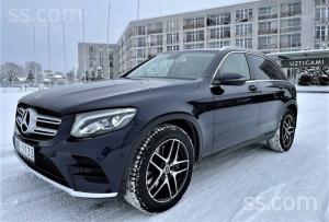Zils Mercedes-Benz GLC 220 2019 Liepāja, ar dzinēja tilpumu 2.20 L un nobraukumu 118 tūkst. km par 26500 €, foto 1 vietnē AUTOMOTO.COM.LV