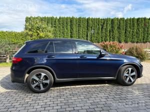 Zils Mercedes-Benz GLC 220 2019 Rīga, ar dzinēja tilpumu 2.20 L un nobraukumu 170 tūkst. km par 25500 €, foto 4 vietnē AUTOMOTO.COM.LV