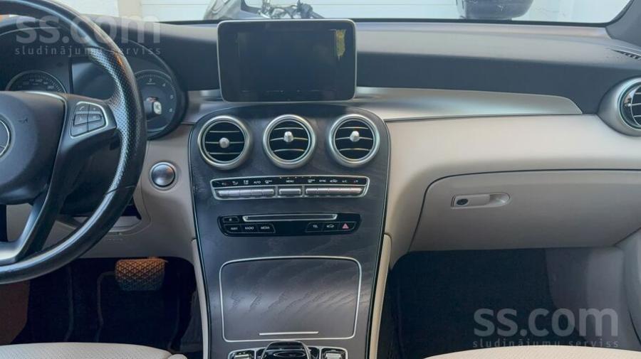 Zils Mercedes-Benz GLC 220 2019 Rīga, ar dzinēja tilpumu 2.20 L un nobraukumu 170 tūkst. km par 25500 €, foto 10 vietnē AUTOMOTO.COM.LV