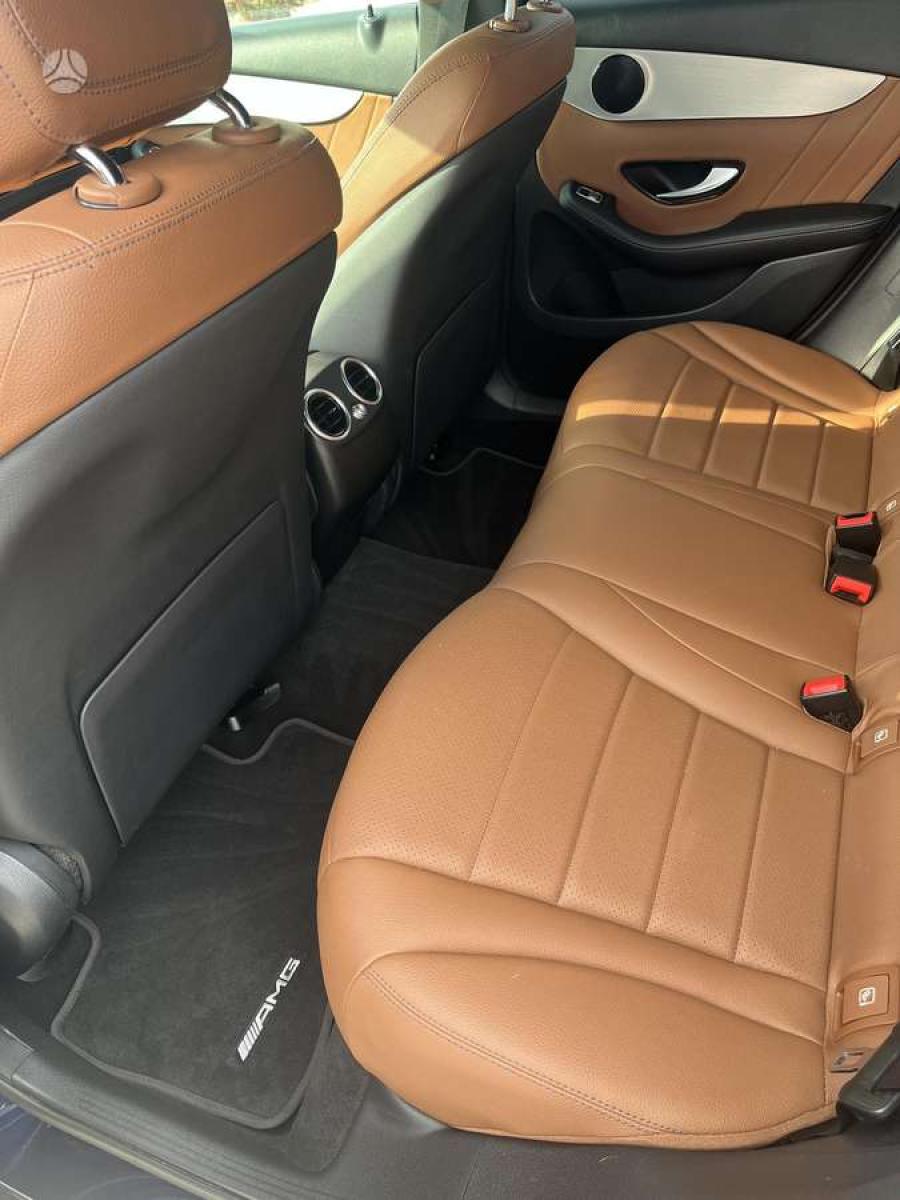 Blue Mercedes-Benz GLC 220 2020 in Vilnius, with an engine capacity of 1.95 L and mileage of 43 thousand km for 31500 €, photo 7 on AUTOMOTO.COM.LV