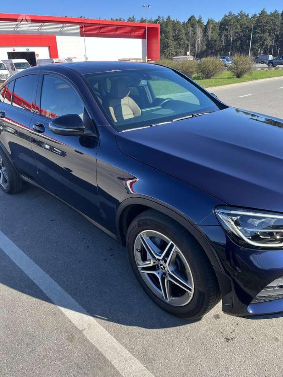 Blue Mercedes-Benz GLC 220 2020 in Vilnius, with an engine capacity of 1.95 L and mileage of 43 thousand km for 31500 €, photo 18 on AUTOMOTO.COM.LV