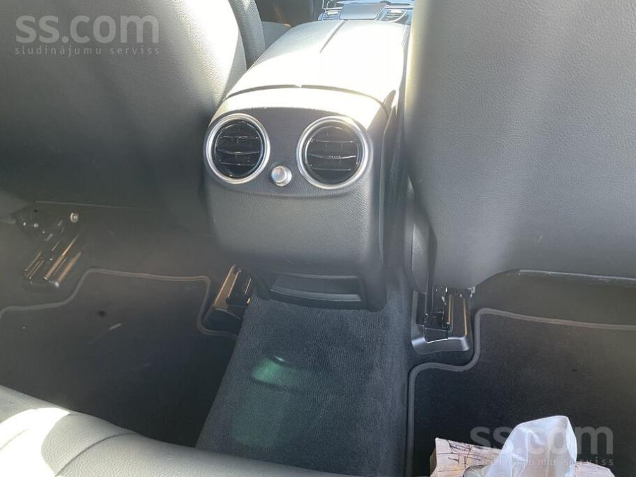 Mercedes-Benz GLC 220 2019 Liepāja, ar dzinēja tilpumu 2.20 L un nobraukumu 55 tūkst. km par 34000 €, foto 15 vietnē AUTOMOTO.COM.LV