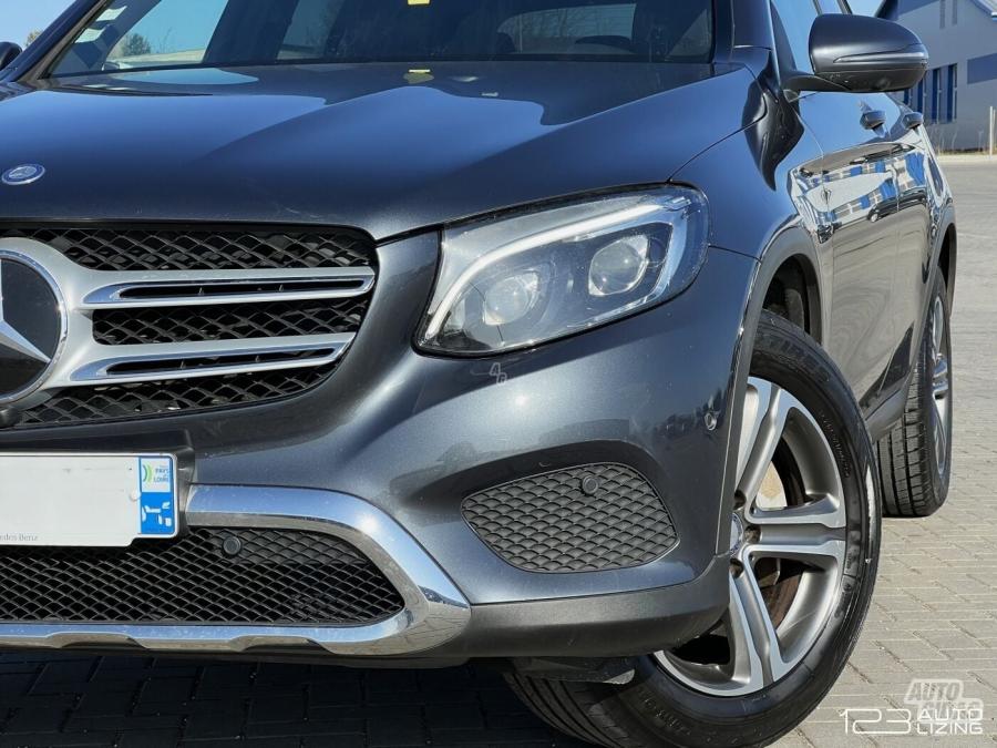 Mercedes-Benz GLC 220 2016 in Taurage, with an engine capacity of 2.20 L and mileage of 237 thousand km for 16900 €, photo 3 on AUTOMOTO.COM.LV