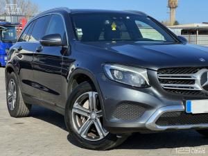 Mercedes-Benz GLC 220 2016 in Taurage, with an engine capacity of 2.20 L and mileage of 237 thousand km for 16900 €, photo 5 on AUTOMOTO.COM.LV