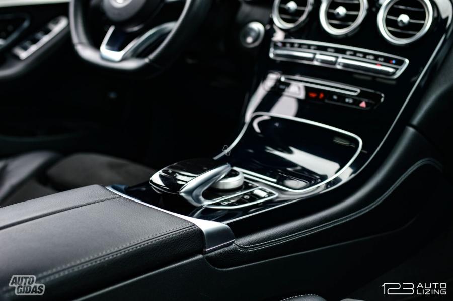 Mercedes-Benz GLC 220 2017 in Kretinga, with an engine capacity of 2.10 L and mileage of 209 thousand km for 25800 €, photo 16 on AUTOMOTO.COM.LV