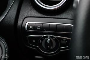 Mercedes-Benz GLC 220 2017 in Kretinga, with an engine capacity of 2.10 L and mileage of 209 thousand km for 25800 €, photo 26 on AUTOMOTO.COM.LV