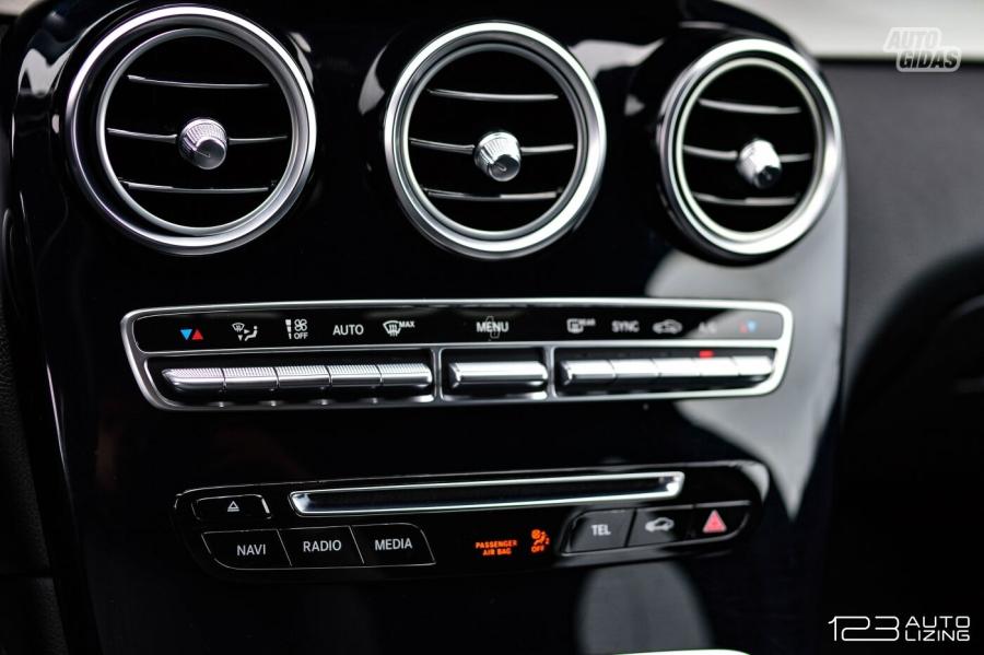 Mercedes-Benz GLC 220 2017 in Kretinga, with an engine capacity of 2.10 L and mileage of 209 thousand km for 25800 €, photo 28 on AUTOMOTO.COM.LV